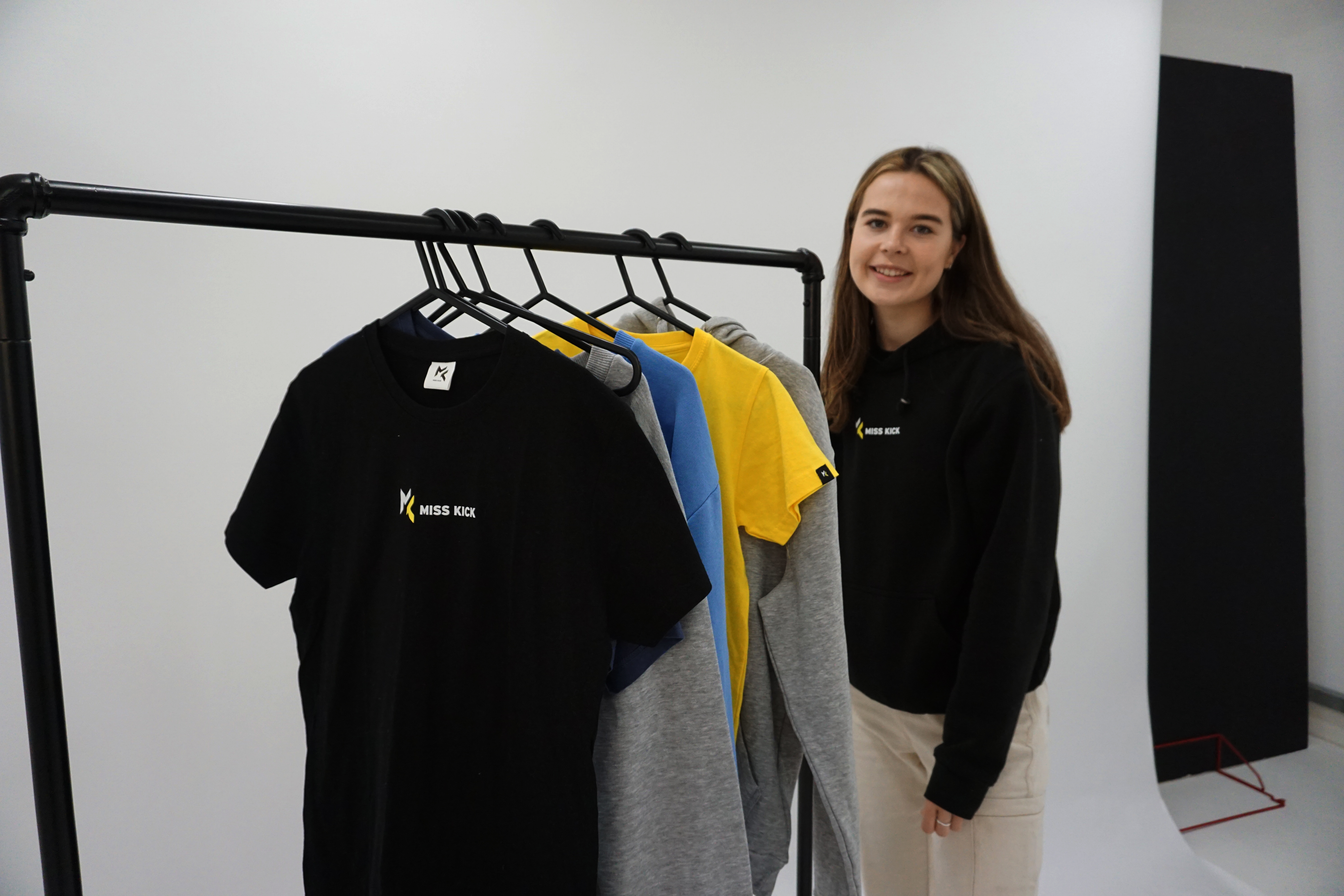 Member Moments: Miss Kick Grow Their Squad